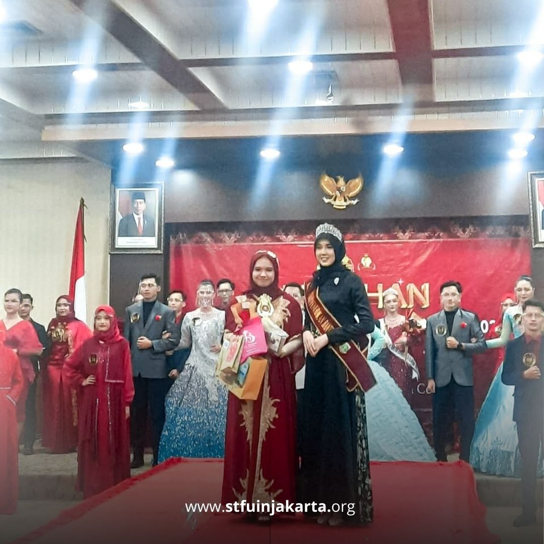 Selamat! Muthiah Afifah Meraih Penghargaan Sebagai Duta Pendidikan Banten 2022 | STF UIN Jakarta